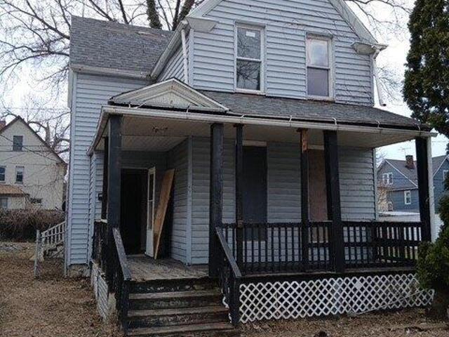 1366 W 87th Street, Cleveland, OH 44102