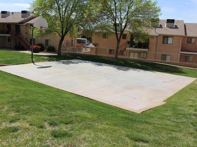 1366 W Indian Hills Dr, Saint George, UT 84770