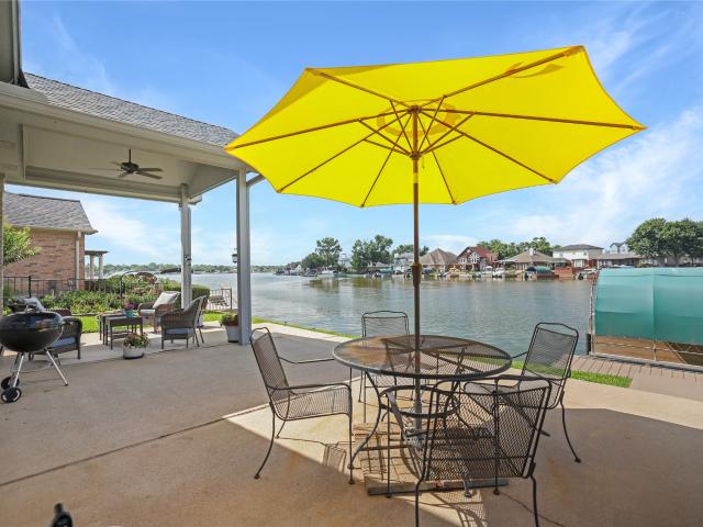 13673 Lakeside Place Drive