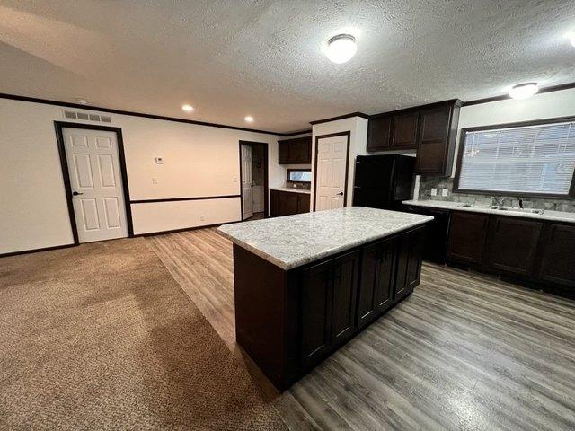 13670 Bluewater Cv, Grand Haven, MI 49417