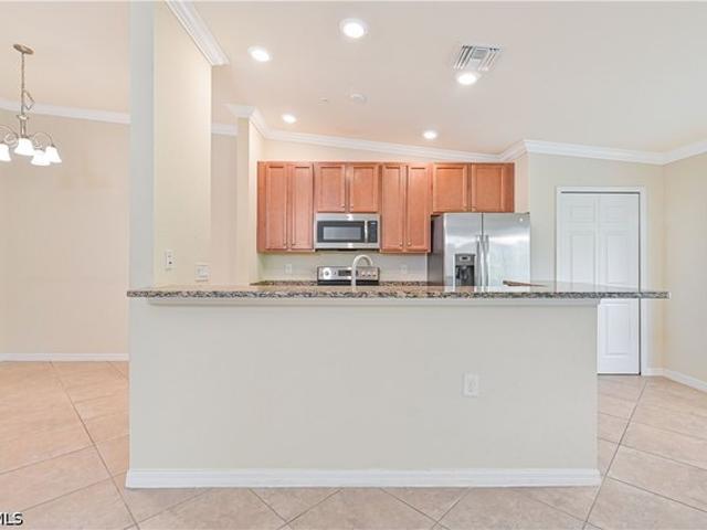 13671 Julias Way Apt 1224, Fort Myers, FL 33919