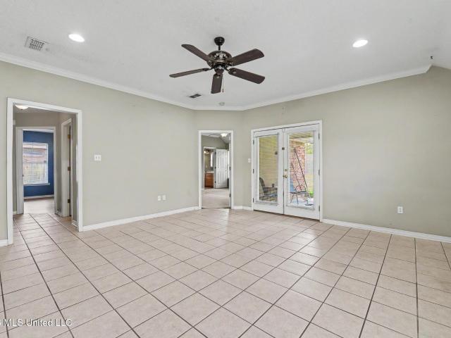 13672 Hidden Oaks