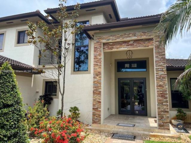 13676 SW 33rd Terrace, Miami, FL 33175