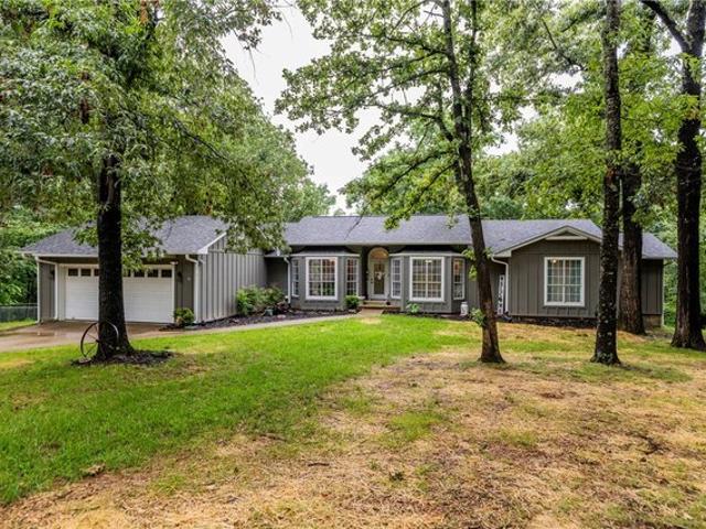 13679 Tally Gate Rd, Springdale, AR 72762