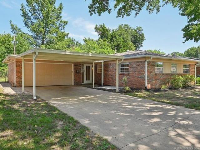 1367 E 46th St, Tulsa, OK 74105