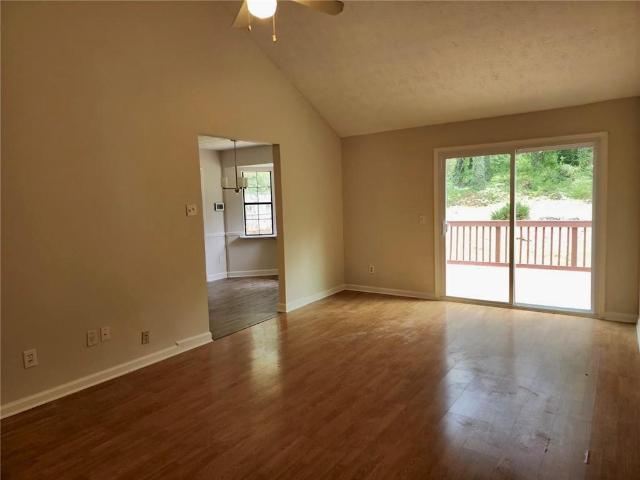 1367 Fairview Trail