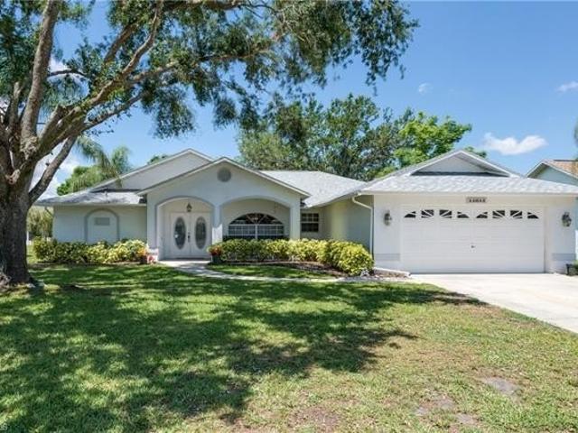 13681 Willow Bridge Dr, North Fort Myers, FL 33903