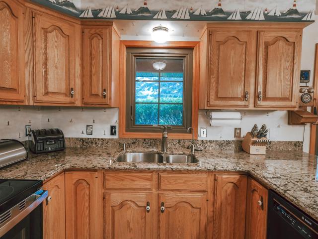 13686 Hedeen Drive