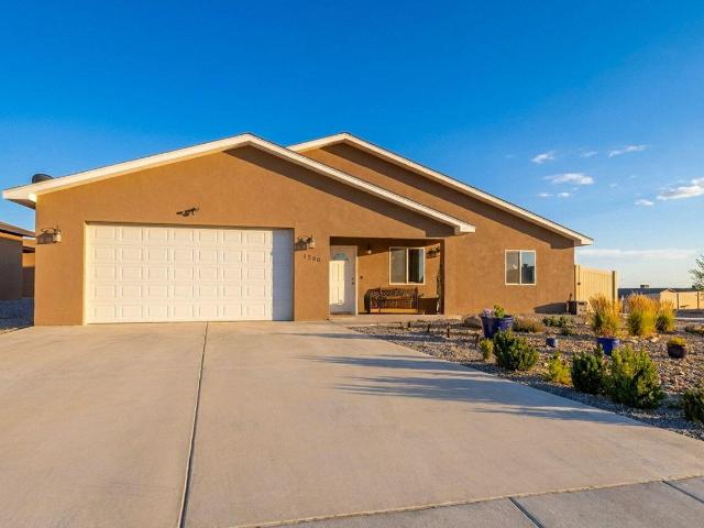 1368 Bluejay Circle