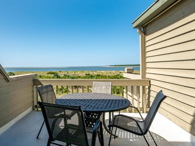 1368 Pelican Watch Villas Seabrook Island, Johns Island, SC 29455 | MLS #25028 | Compass