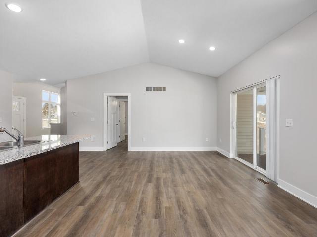 1368 S Village Circle
