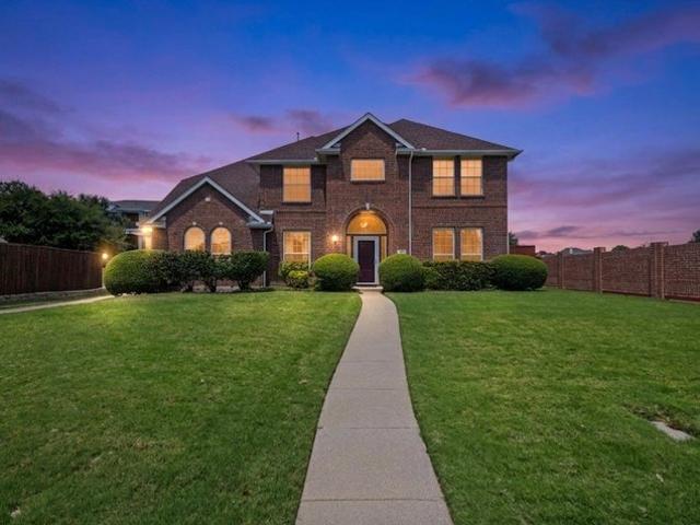 1368 Winnipeg Dr, Lewisville, TX 75077