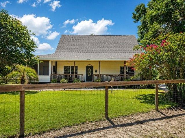 13691 S Highway 25, Eastlake Weir, FL 32133