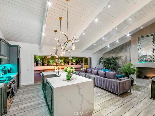 13692 Jenet Cir, Santa Ana, CA 92705 | MLS #OC26029