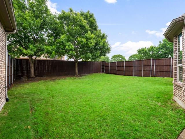 13696 Thornton Dr, Frisco, TX 75035 | MLS #21240