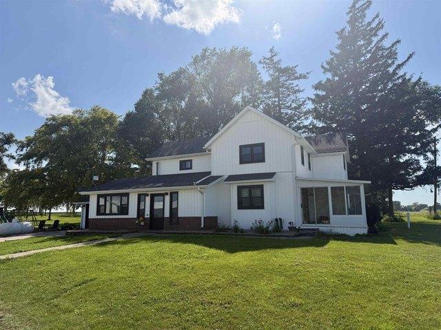 13698 Westbrook, Ackley, IA 50601