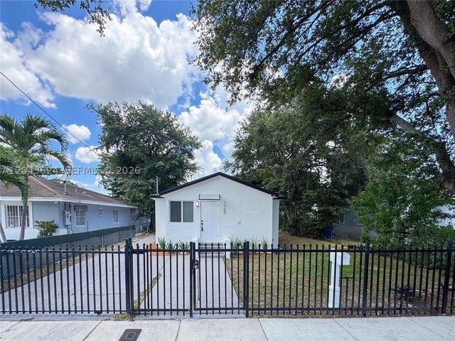 1369 NW 68th Ter, Miami, FL 33147