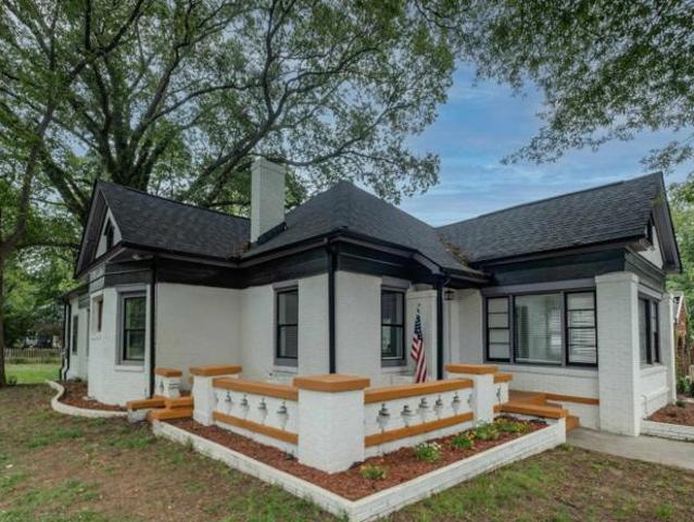 1369 Bryan Ave, East Point, GA 30344