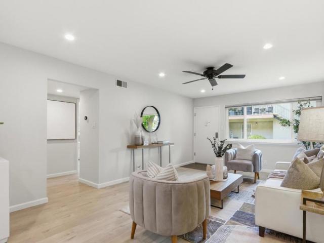 1369 Phelps Avenue 2