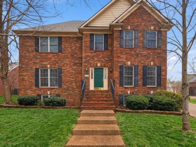 1369 Saddle Club Way, Lexington, KY 40504