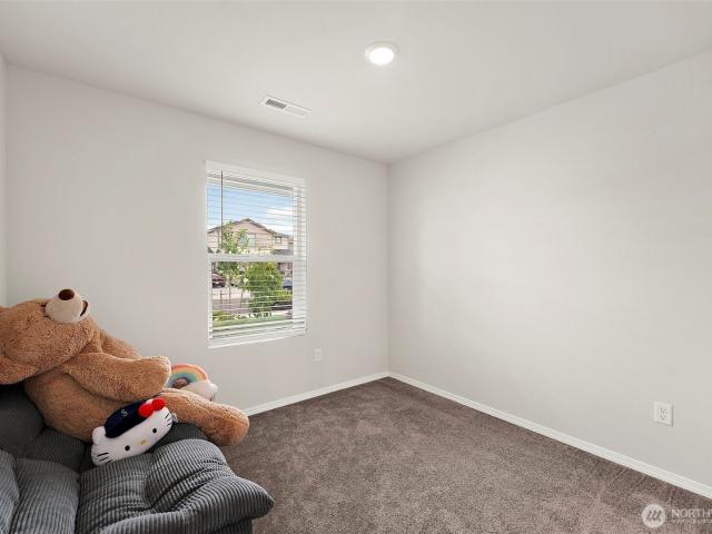 13603 th Street E