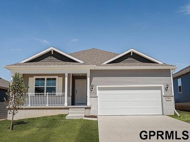 13602 Webber Cir, Omaha, NE 68142