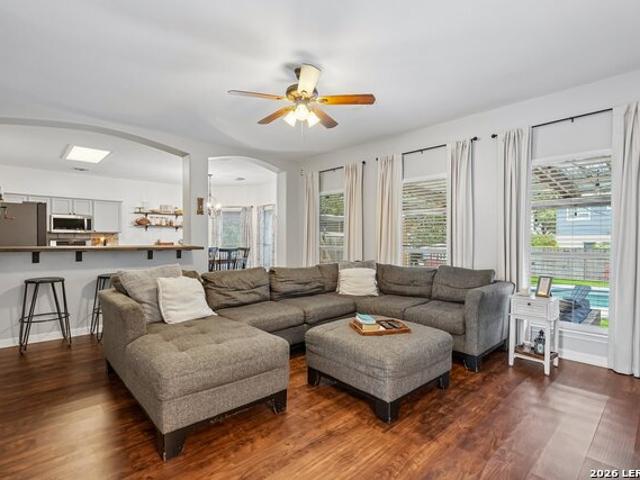13602 Mason Crest Dr