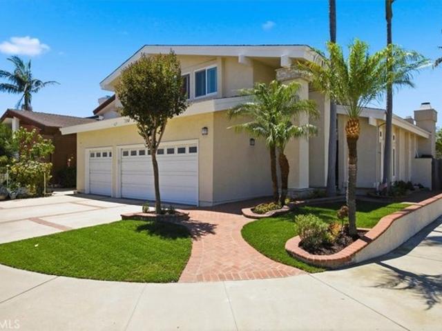 13607 Hindry Ave, Hawthorne, CA 90250