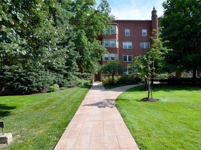 13605 Shaker Blvd Apt 4B, Shaker Heights, OH 44120