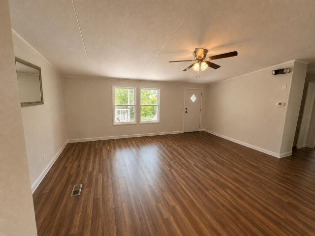 1360 N Bucks Pocket Road SE