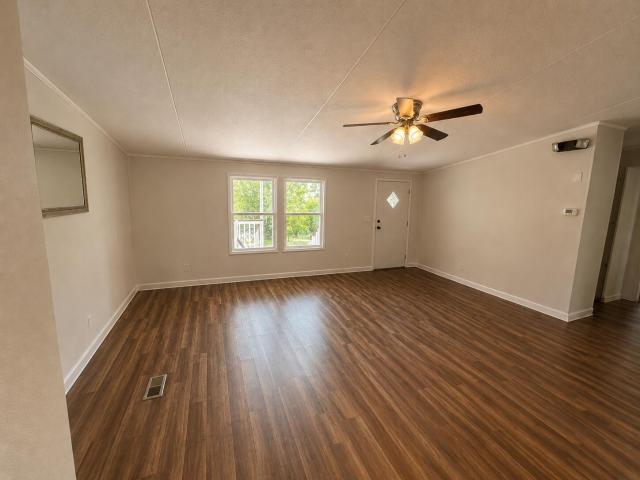 1360 N Bucks Pocket Road SE