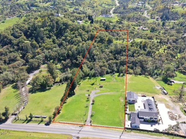 1360 NE Riebli Rd, Santa Rosa, CA 95404
