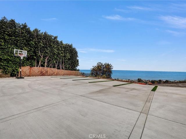1360 Baja Street A
