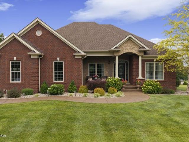 1360 Dale Ln, Fisherville, KY 40023