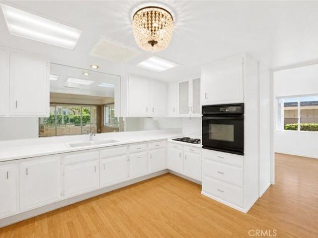 1360 Pelham Rd Unit M569, Seal Beach, CA 90740