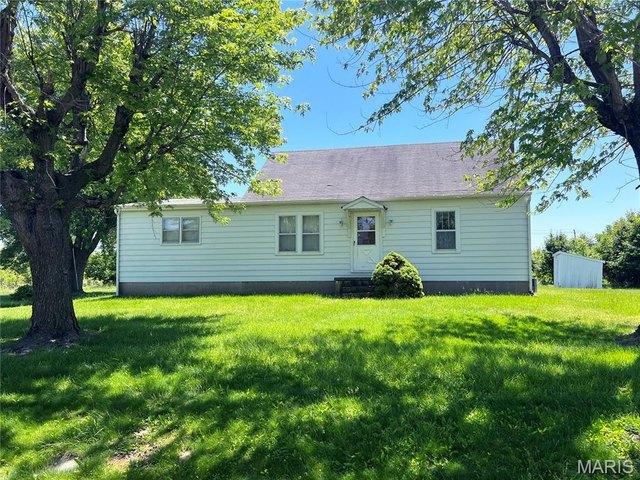 1360 Saint Peters Cottleville Rd, Cottleville, MO 63376