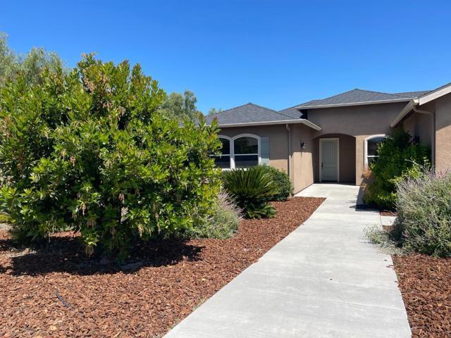 1360 Santa Ana Road