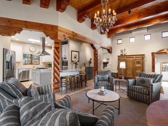 1360 Tesuque Creek Road