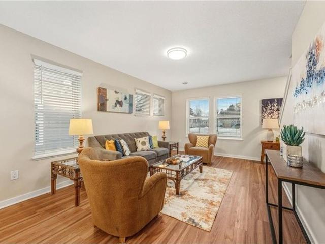 1360 Winthrop St N Unit 2, Saint Paul, MN 55119