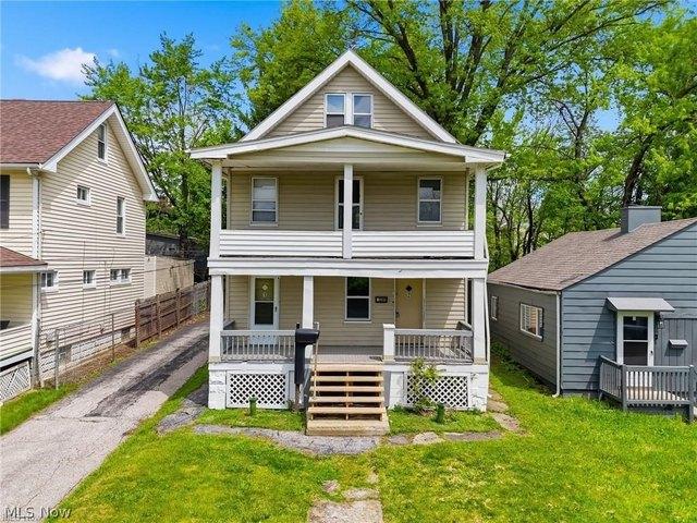 13611 Beachwood Ave, Cleveland, OH 44105