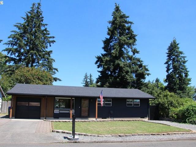 13611 SE Lincoln Ct, Portland, OR 97233