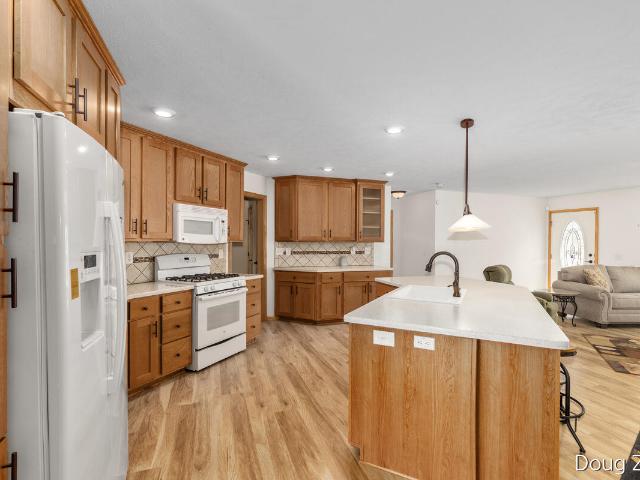 13611 Snapdragon Lane