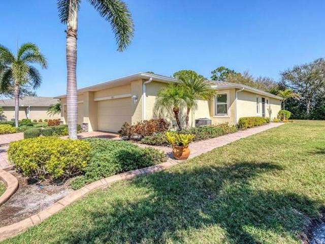 13612 Abercrombie Dr, Englewood, FL 34223