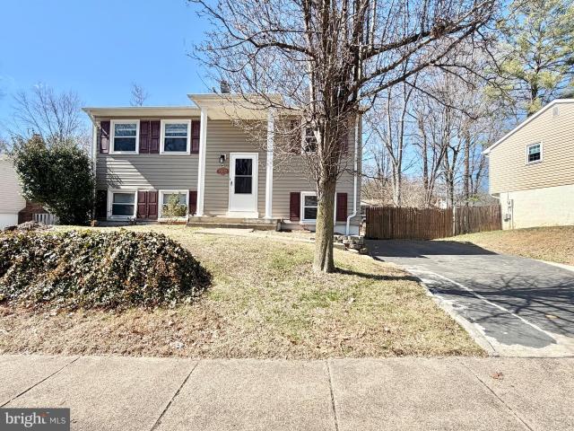 13612 Lindendale Rd, Woodbridge, VA 22193 | MLS #VAPW2114 | Compass