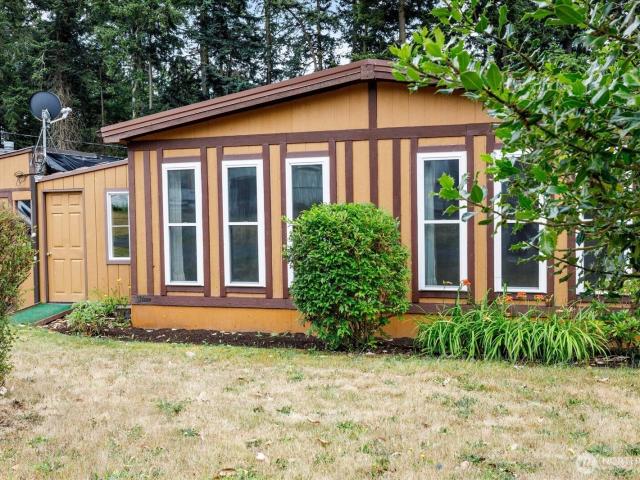 1361 NE Goldie Street # 16