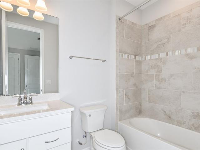 1361 Allagash Dr, Zephyrhills, FL 33540 | MLS #TB8468