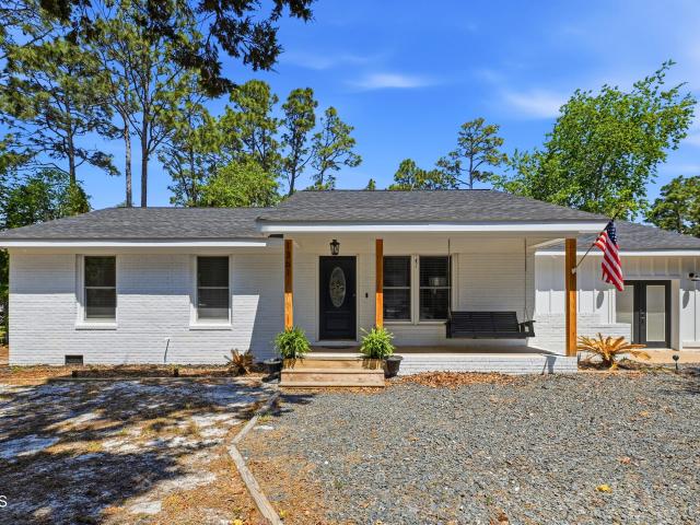 1361 Forest Lake Rd, Southport, NC 28461 | MLS #100561 | Compass