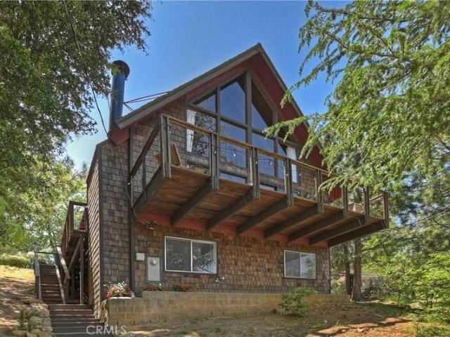 1361 St Anton Drive, Lake Arrowhead, CA 92352