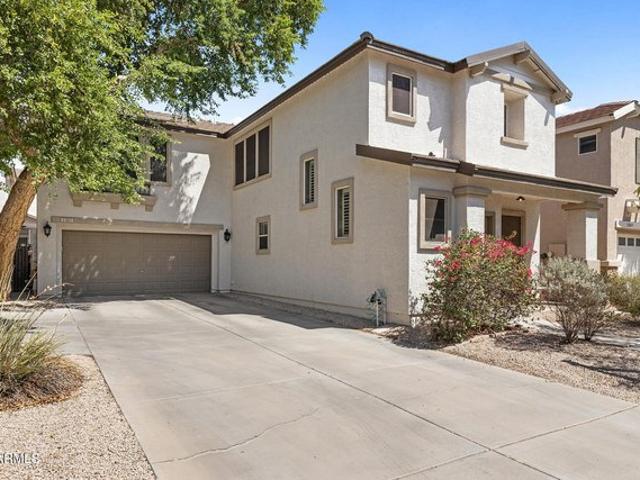 1361 S Swallow Ln, Gilbert, AZ 85296
