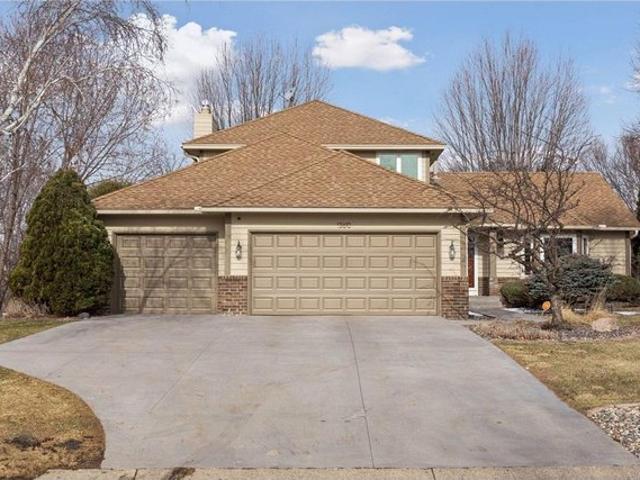 1361 th Pl N, Plymouth, MN 55446
